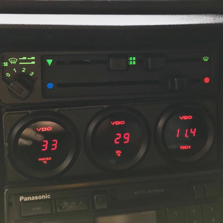 Gauge surround triple Black finish – Dreadnought Customs Limited